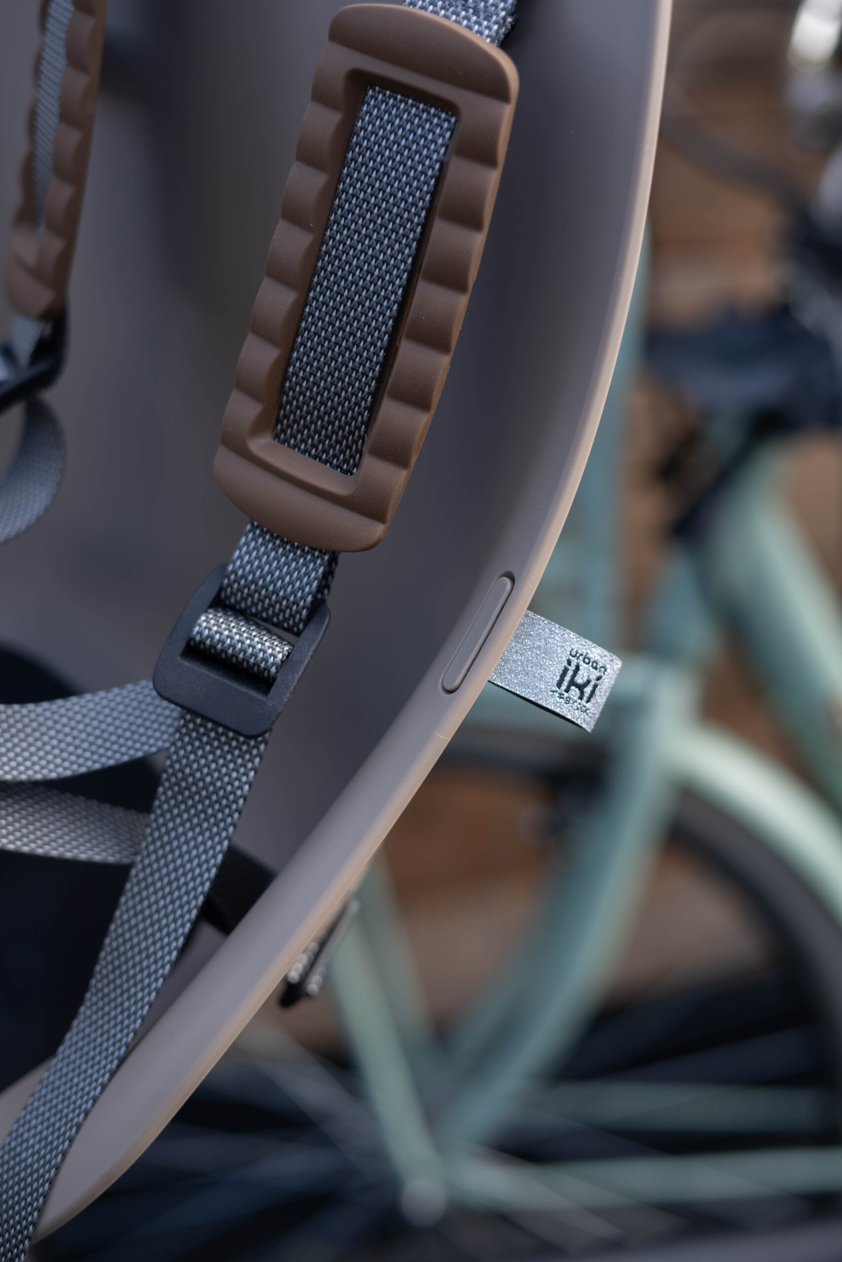 Review - Urban Iki fietstoel - BABYLABEL